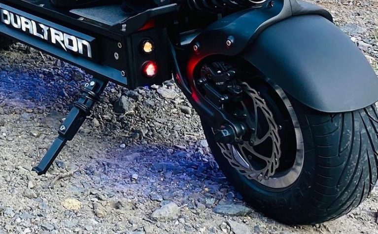Best Electric Scooters with Big Wheels & Fat Tires (8" to 13")