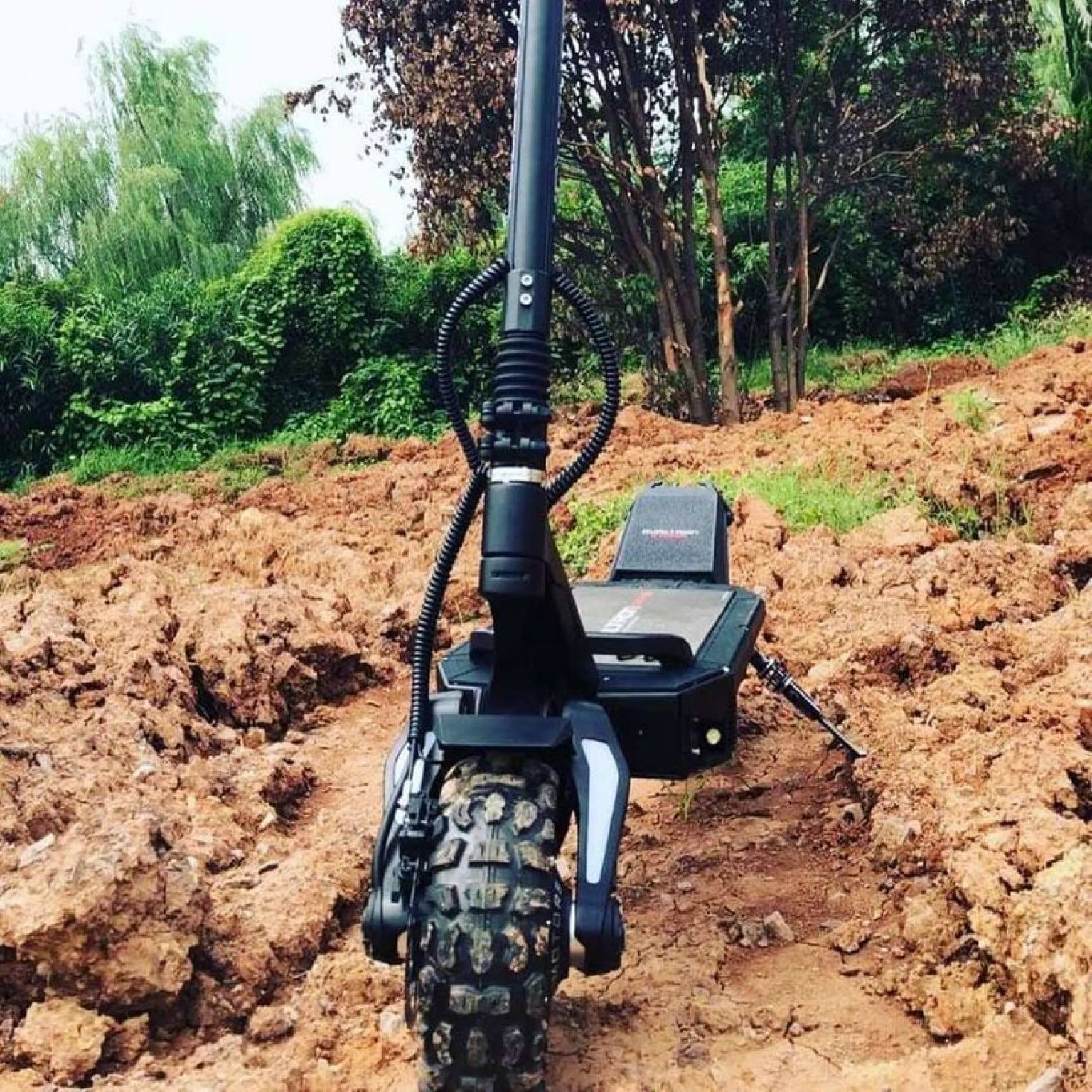 Order Dualtron Ultra: The Godfather of Off-Roading