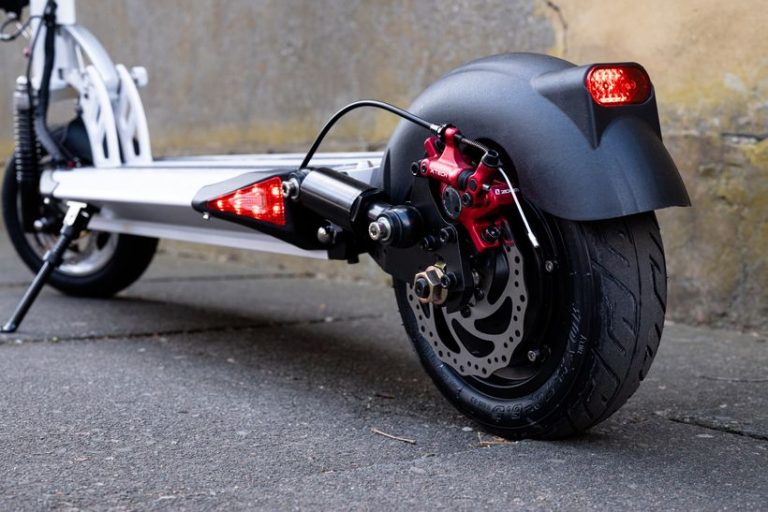 Electric Scooter Brakes: A Beginner’s Guide