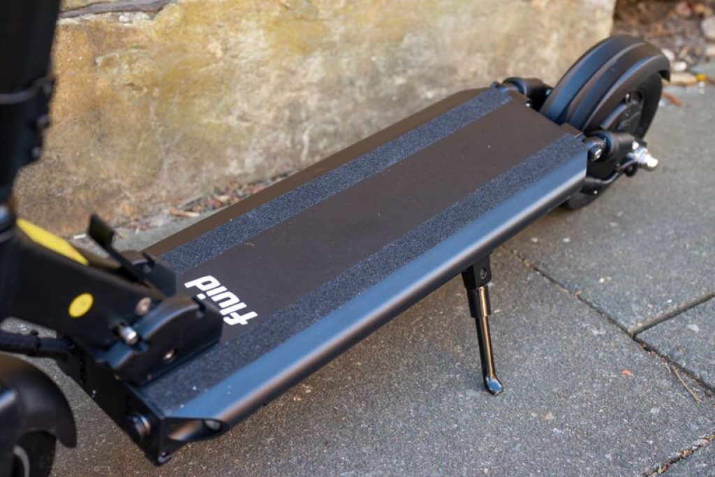 Best 25 MPH Electric Scooters: 5 Models Selected From 12
