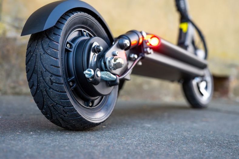 Best 25 MPH Electric Scooters: 5 Models Selected From 12