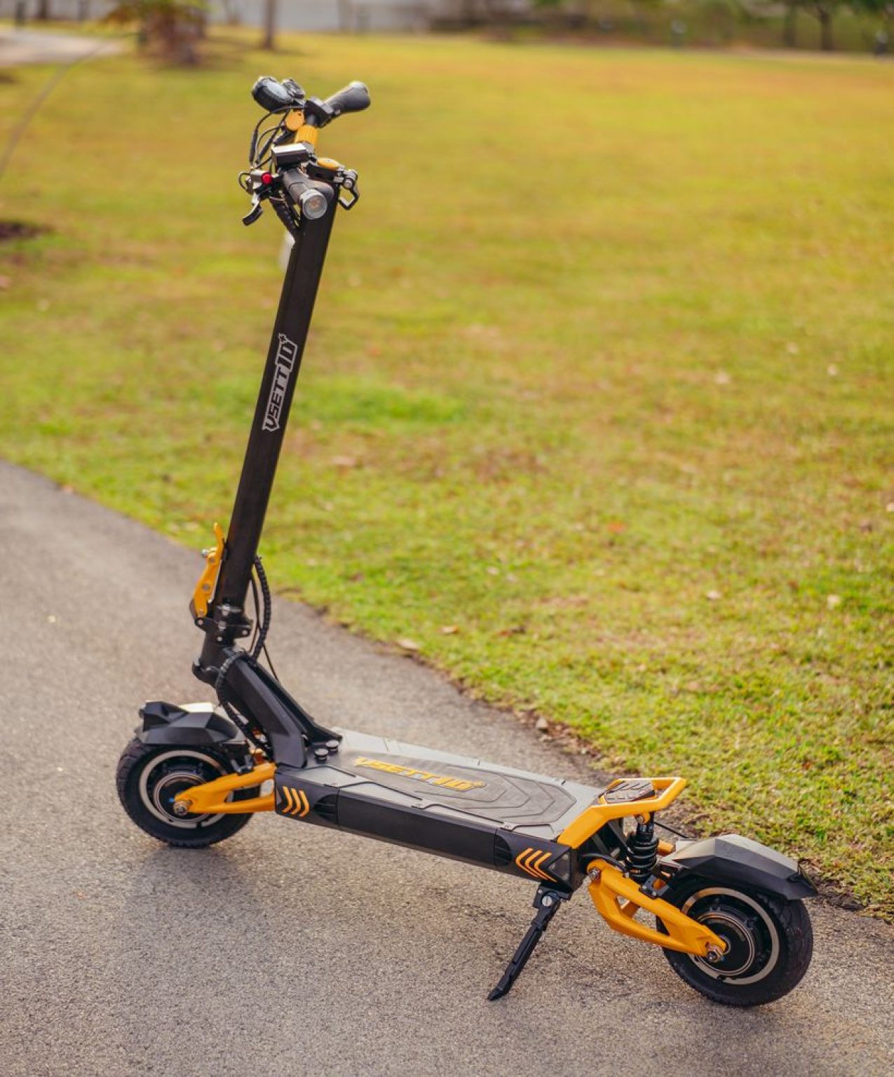 VSETT 10+R Review: Delicately Balances Power and Price