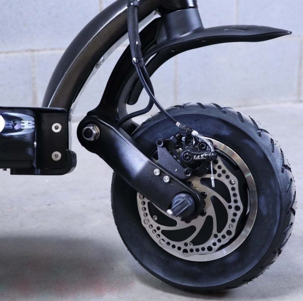 Order Dualtron Eagle Pro: Falls Behind the Leading Pack