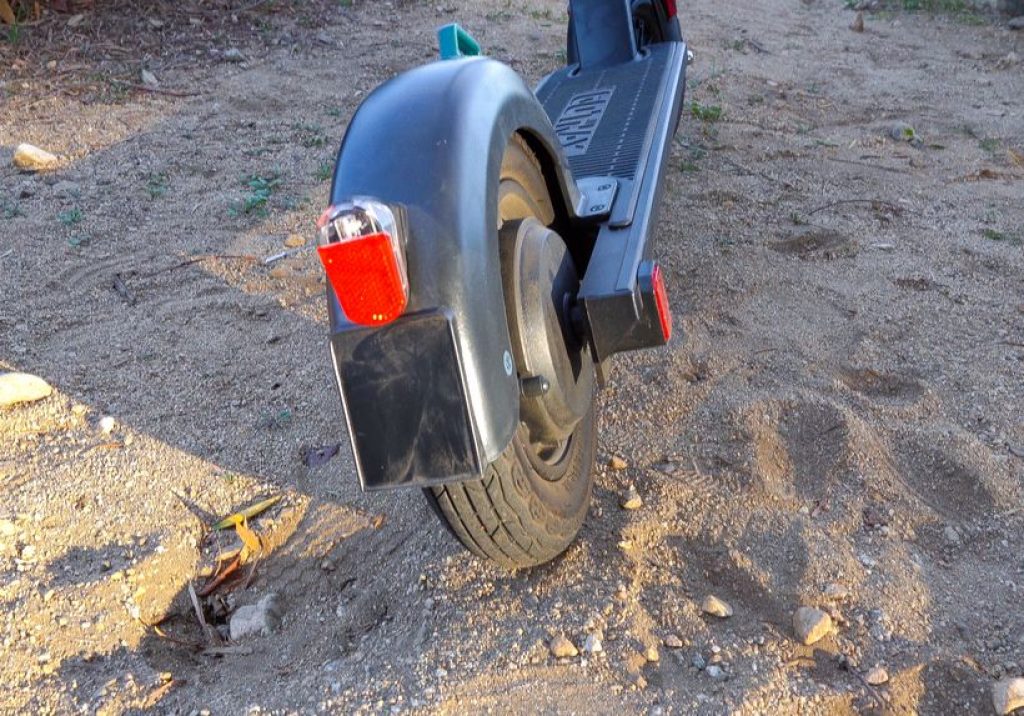12 Reasons to Buy or NOT to Buy the GoTrax GMAX Ultra