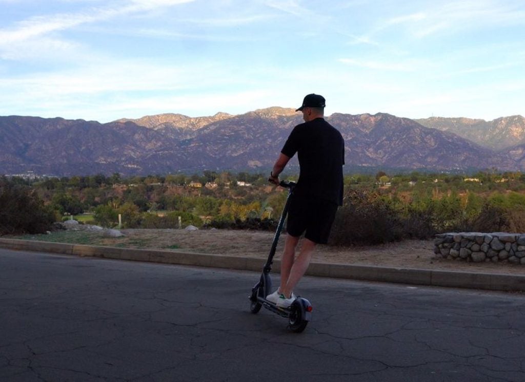 12 Reasons to Buy or NOT to Buy the GoTrax GMAX Ultra