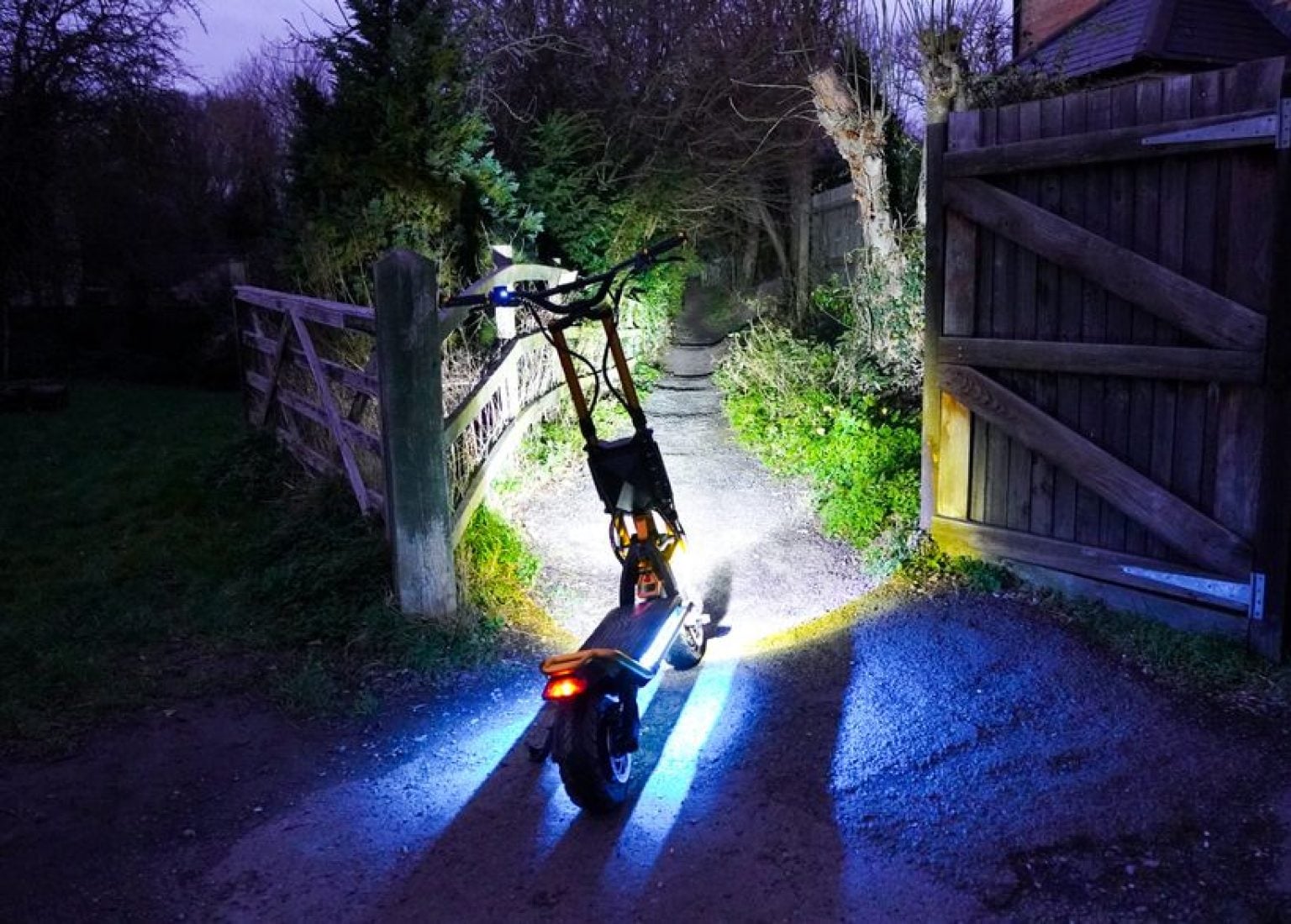 Electric Scooter Lights: Best LED Headlight & How to Choose