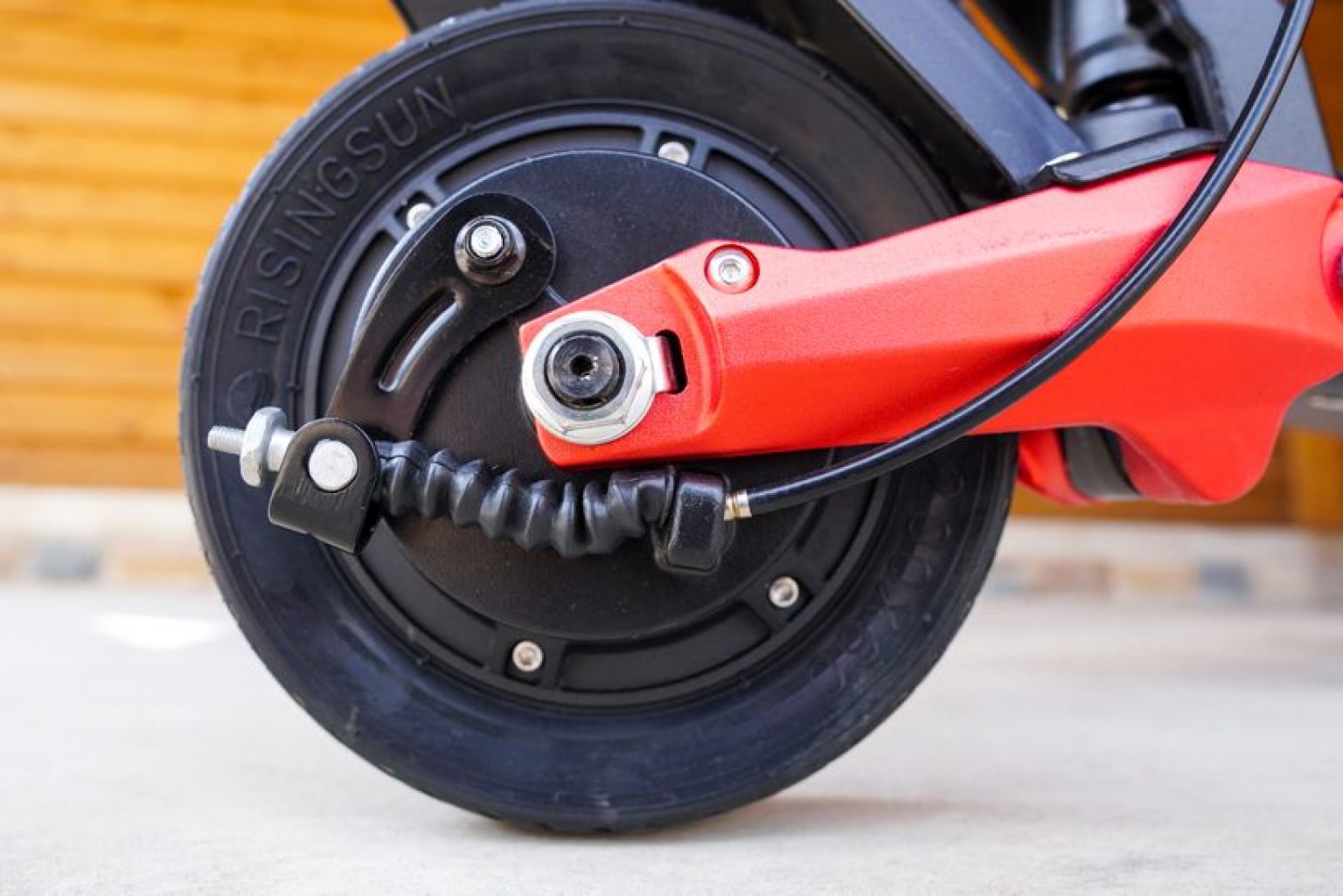 Electric Scooter Brakes: A Beginner’s Guide