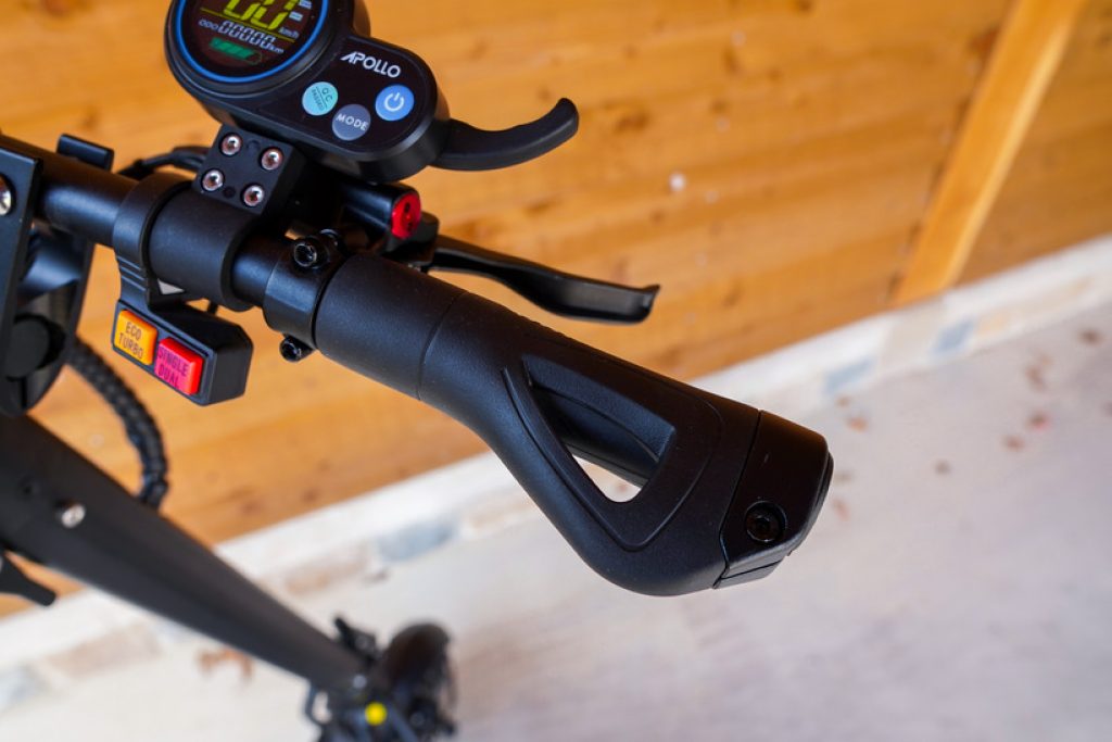 Apollo Ghost 2022 Review: Best Dual Motor Electric Scooter