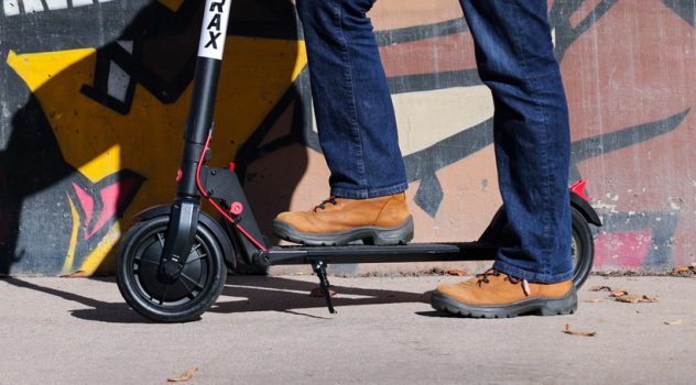4 Best Electric Scooters for College Students & Campus Life (All Tested)