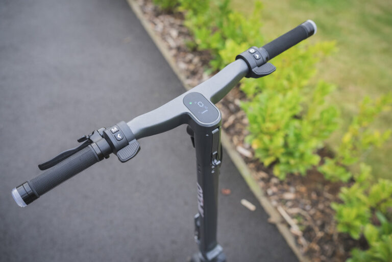 Apollo Air 2023 Review: Feature-Rich, Premium & Dependable