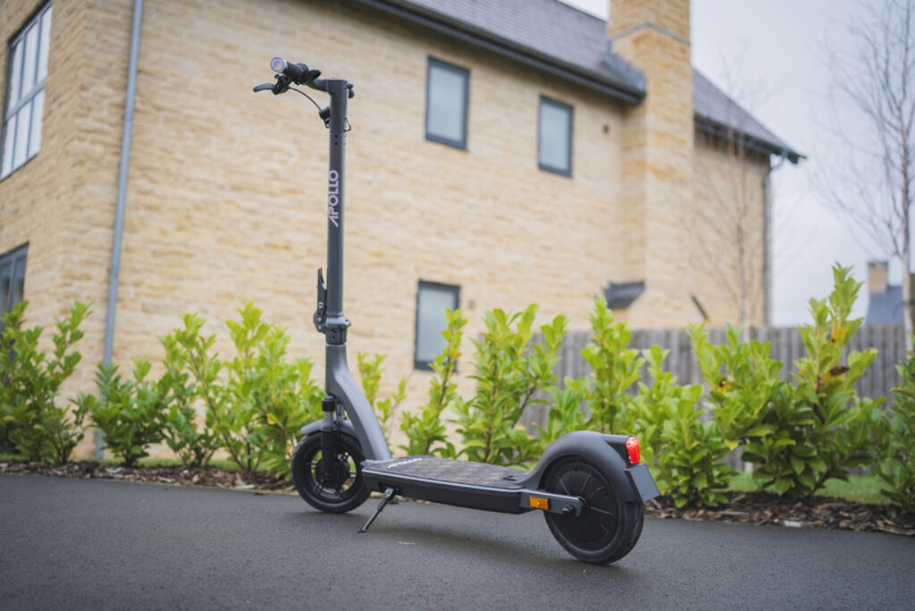 Apollo Air 2023 Review: Feature-Rich, Premium & Dependable