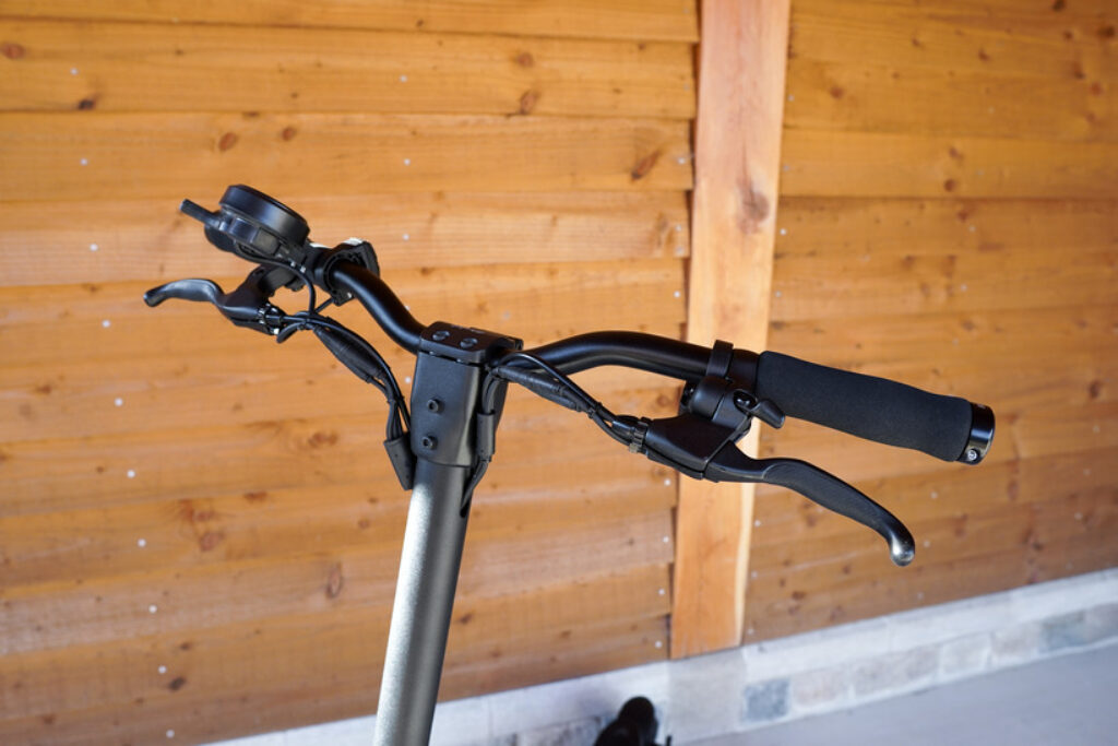Mantis Pro Review: Perfect Blend of Style and Performance