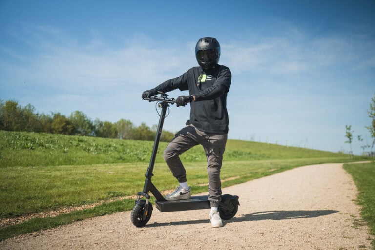 VMAX VX4 Review: The Most Versatile Commuter Scooter