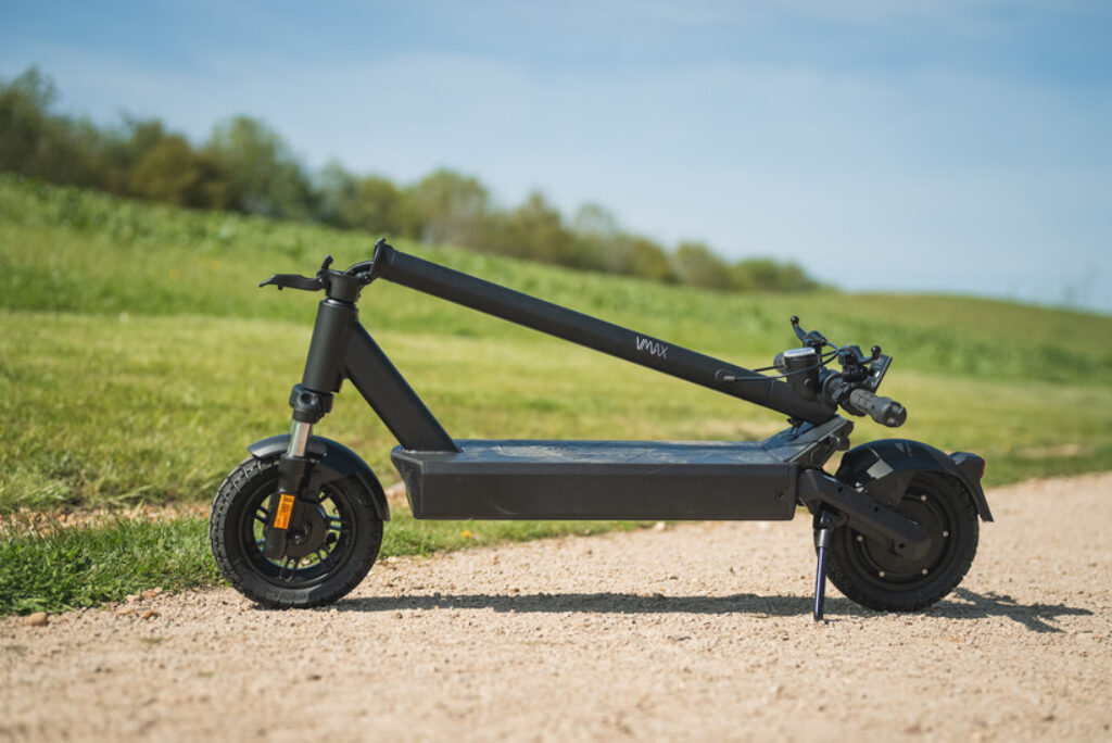 VMAX VX4 Review: The Most Versatile Commuter Scooter
